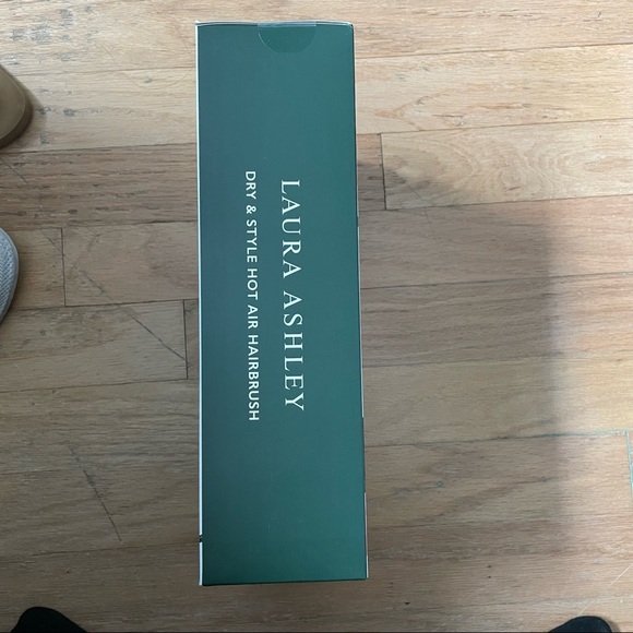 Laura Ashley | Hair | Laura Ashley Dry And Style Hot Air Brush | Poshmark
